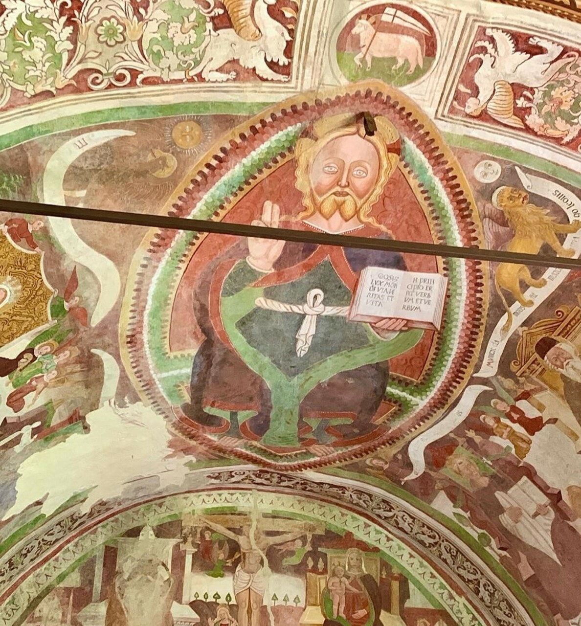 Portale Ufficiale della Val Brembana - IL BORGO DI BRETTO E I TASSO